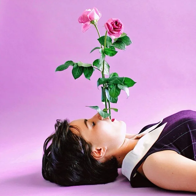 Sara Cath: A Colorful World — Ludique