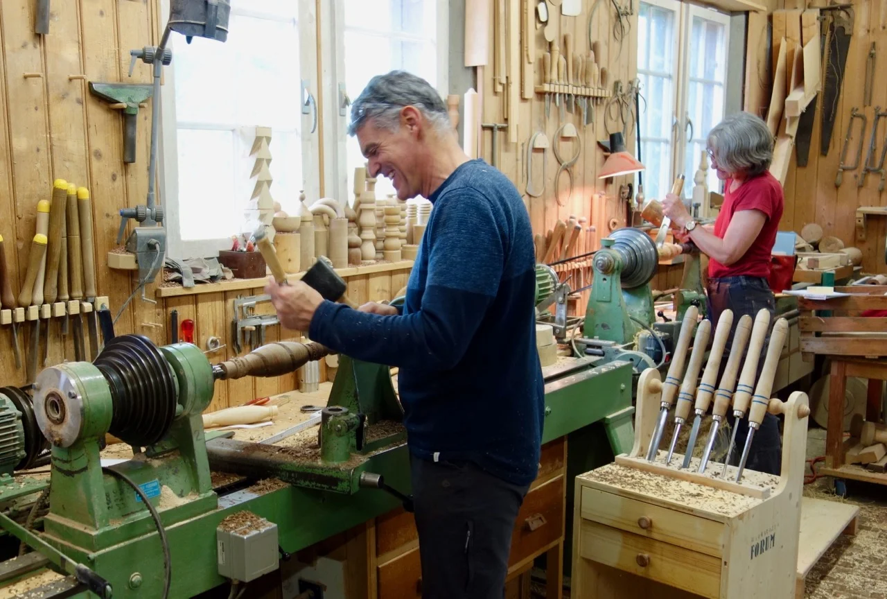 Der Reiz des gewundenen Drechselns — Werkstattforum