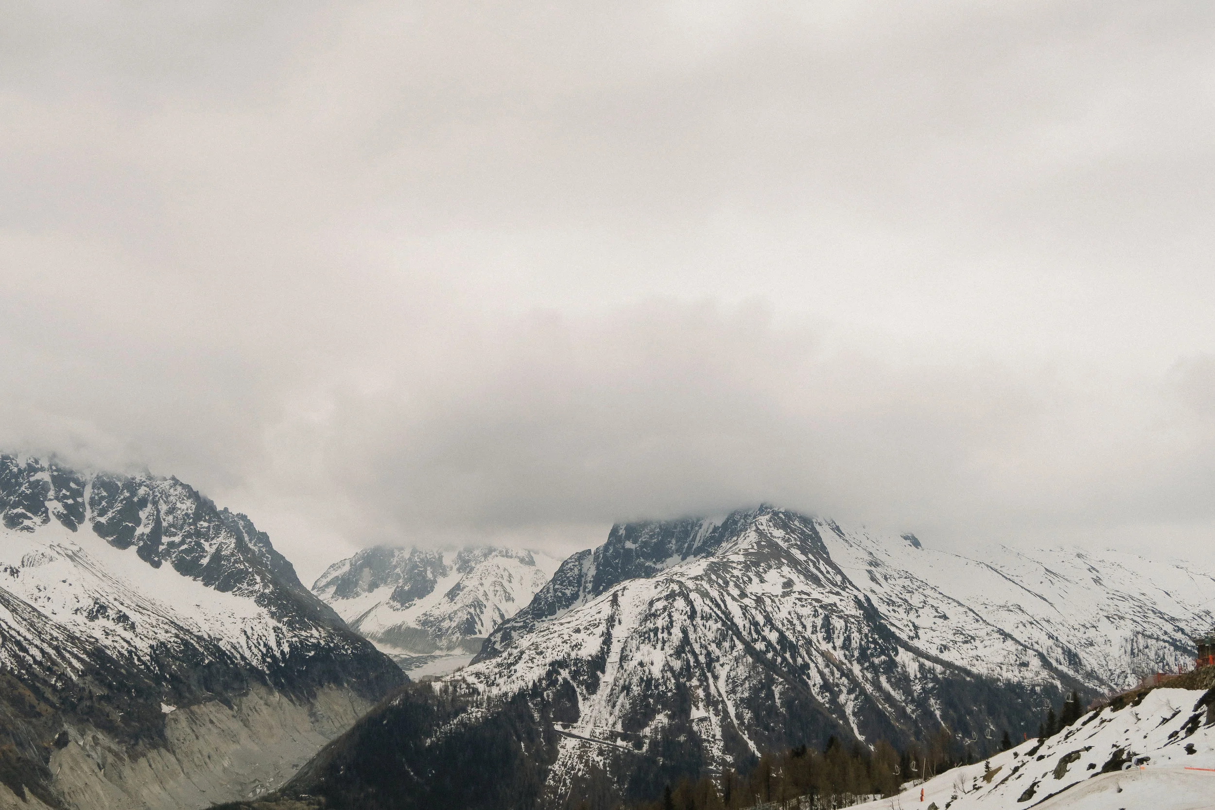 10 Photos to Inspire You to Hike in the French Alps — monetsommers