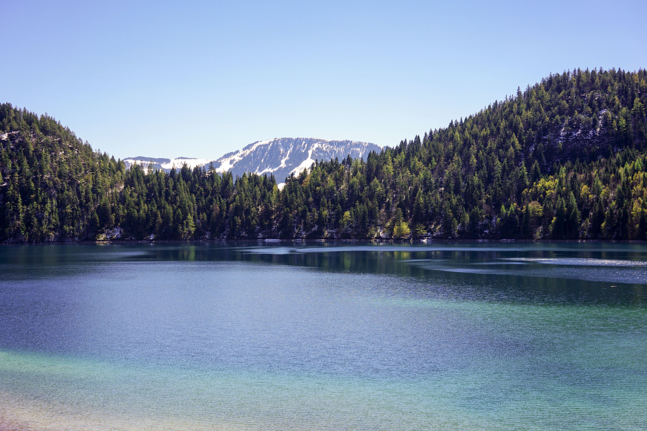 Hintersteiner Lake, A Must See in Austria — monetsommers