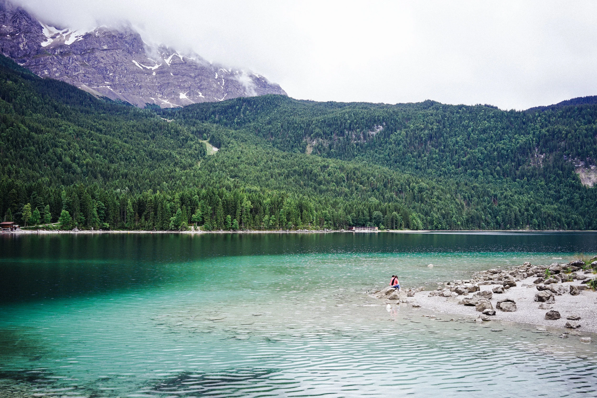 20 Photos to Inspire You to Visit Eibsee Lake in Bavaria — monetsommers