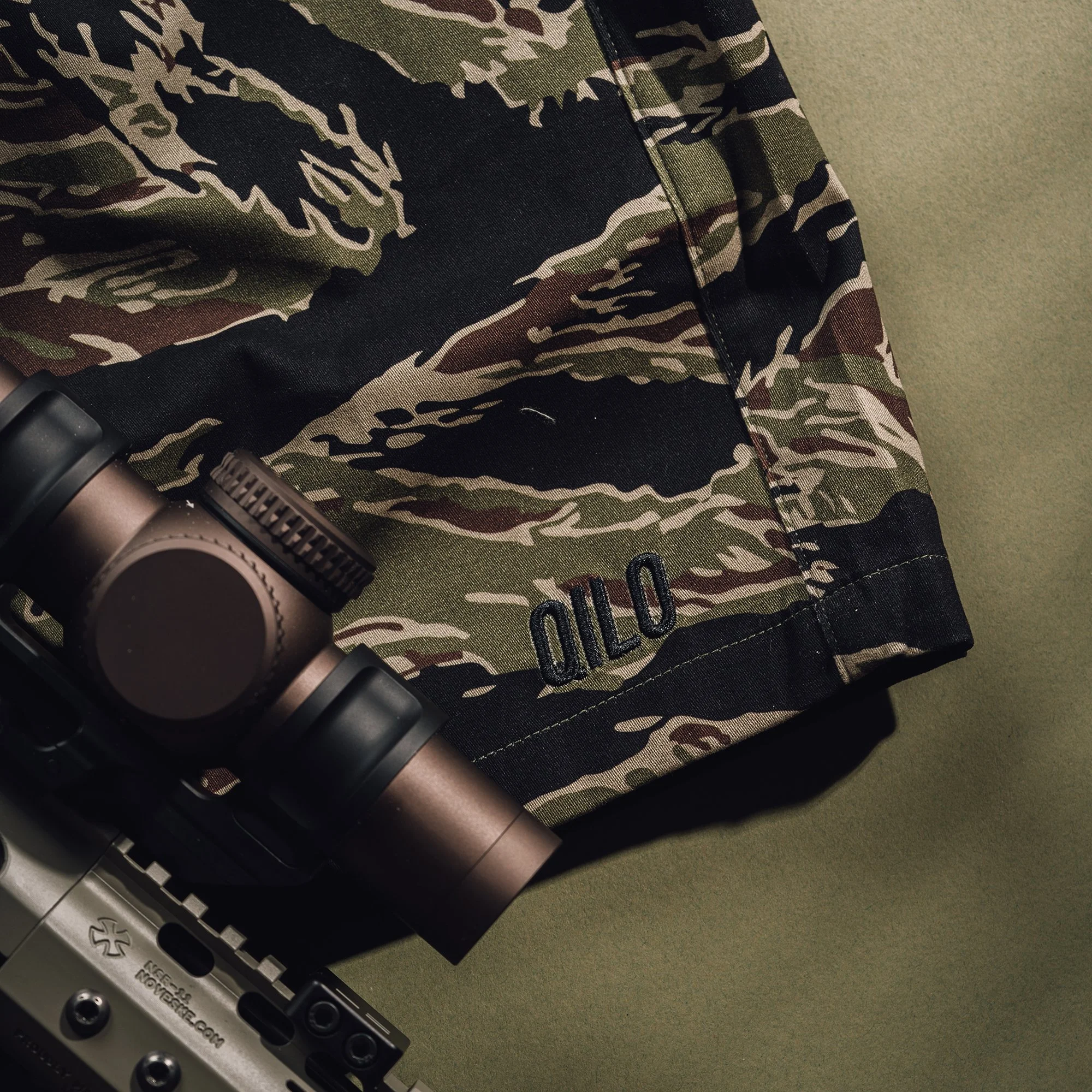 QILO x IRREGULARS EDC Short in Multicam® Black - QILO