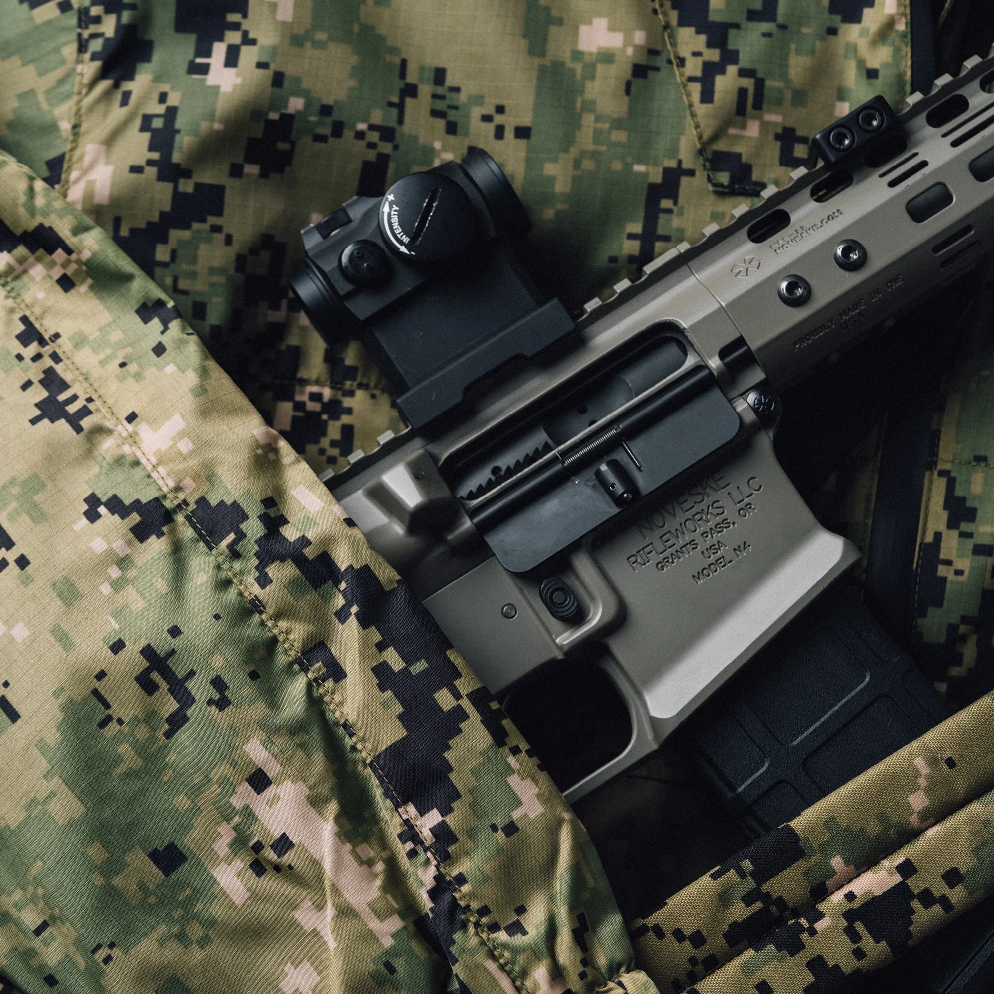 QILO x SC Irregulars Gen. III Retro Windbreaker in Aor2 - QILO