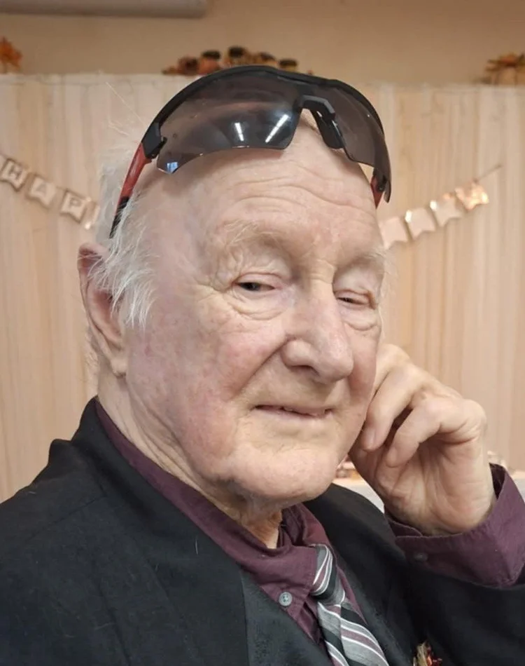 Arnold Roy Thompson — Arimathea Funeral Cooperative