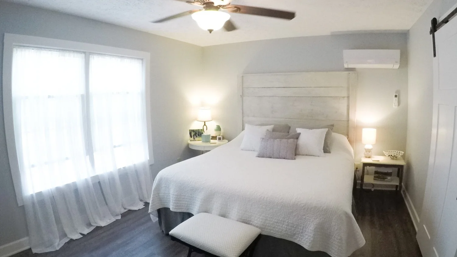 Magnolia Cottage | Luxurious Cottage in Ohio — Vineyard Woods Getaway