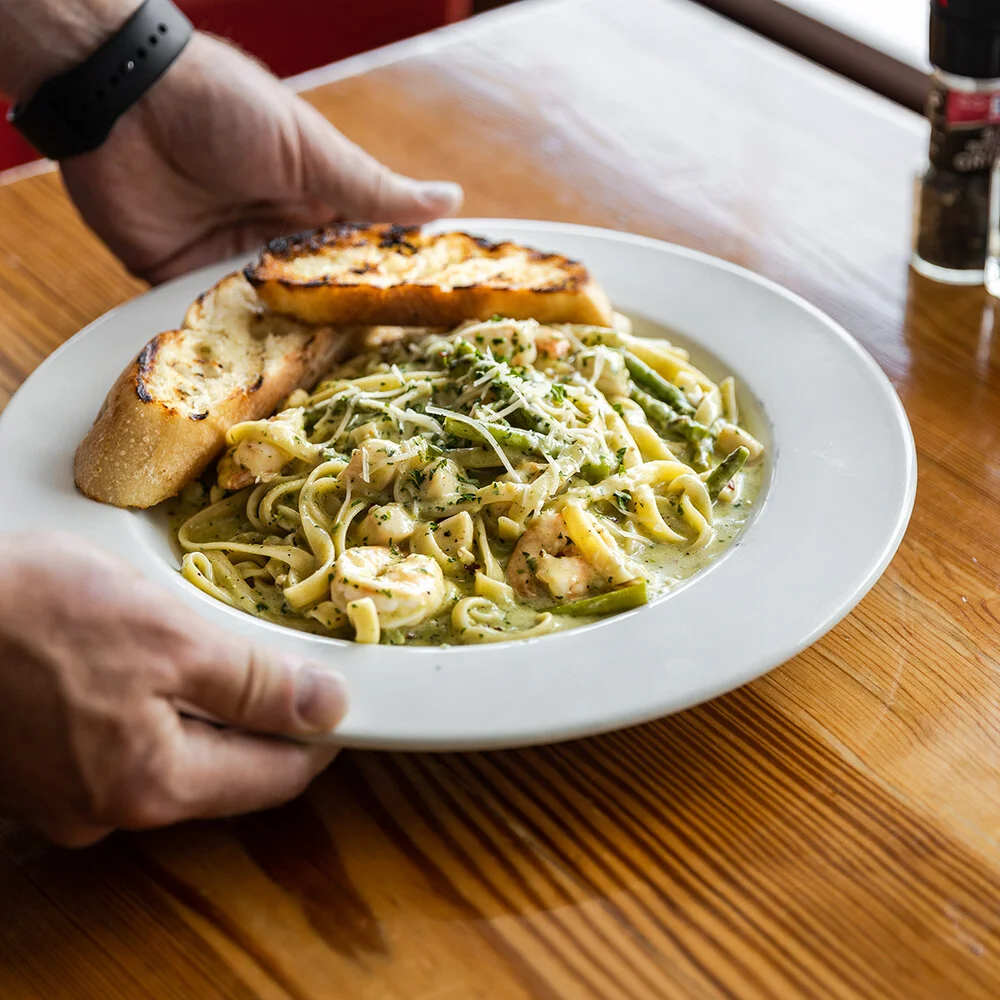 JONAH'S fish & grits