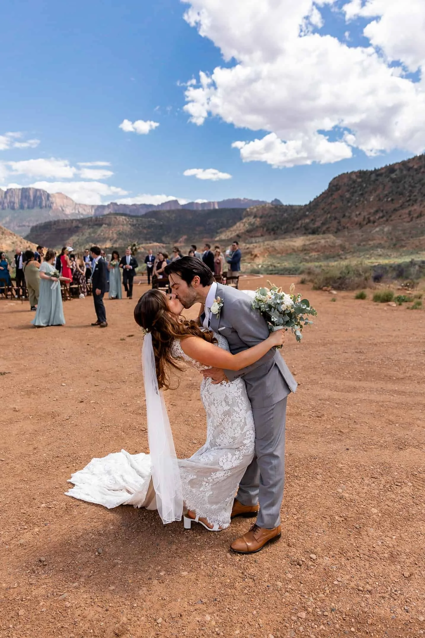 Kyle Loves Tori Photography | Zion Elopement Photographers