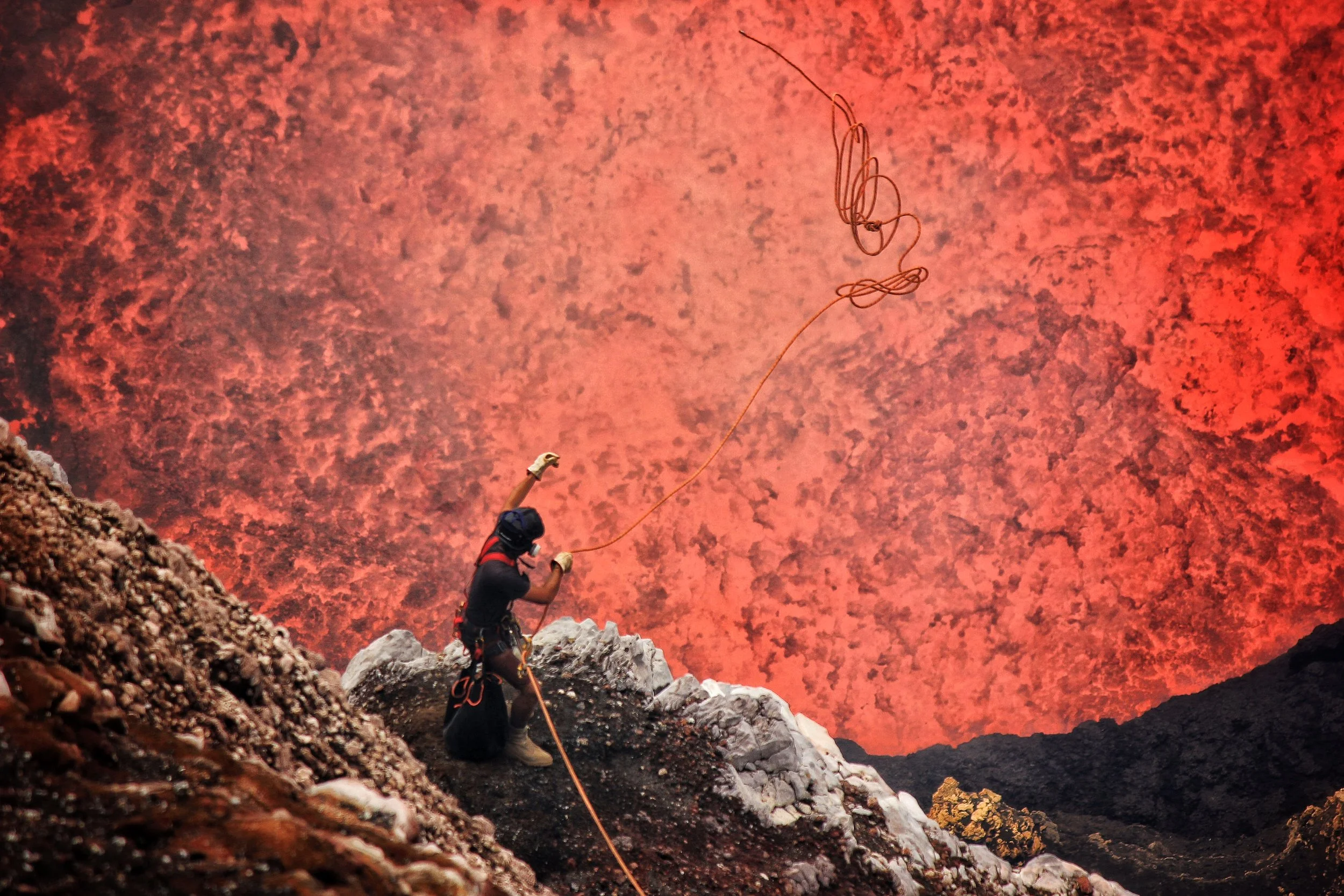 Home — Ultimate Volcano Expeditions