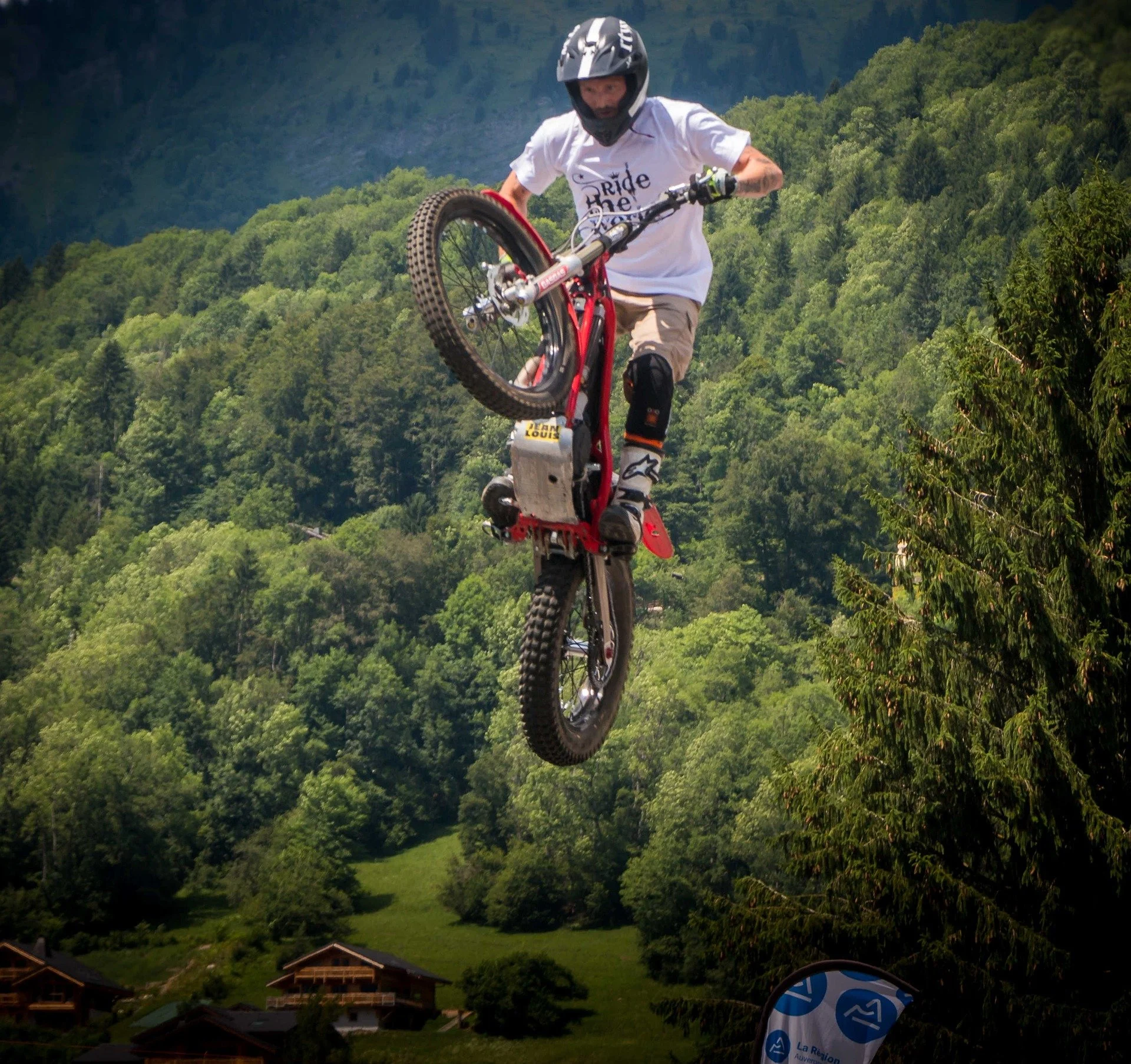 What Are Trials Bikes? Are They Street Legal? Can They Be? — Dirt Legal