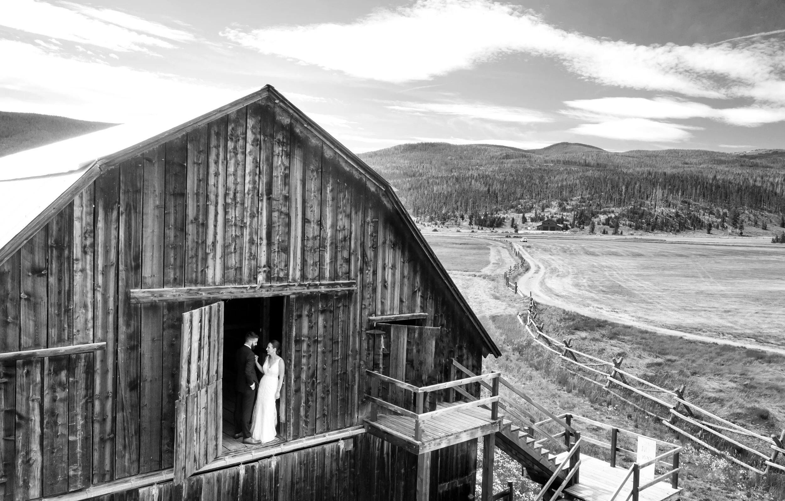 Alyssa + Bern's Winding River Ranch Wedding | Colorado Mountain Wedding ...