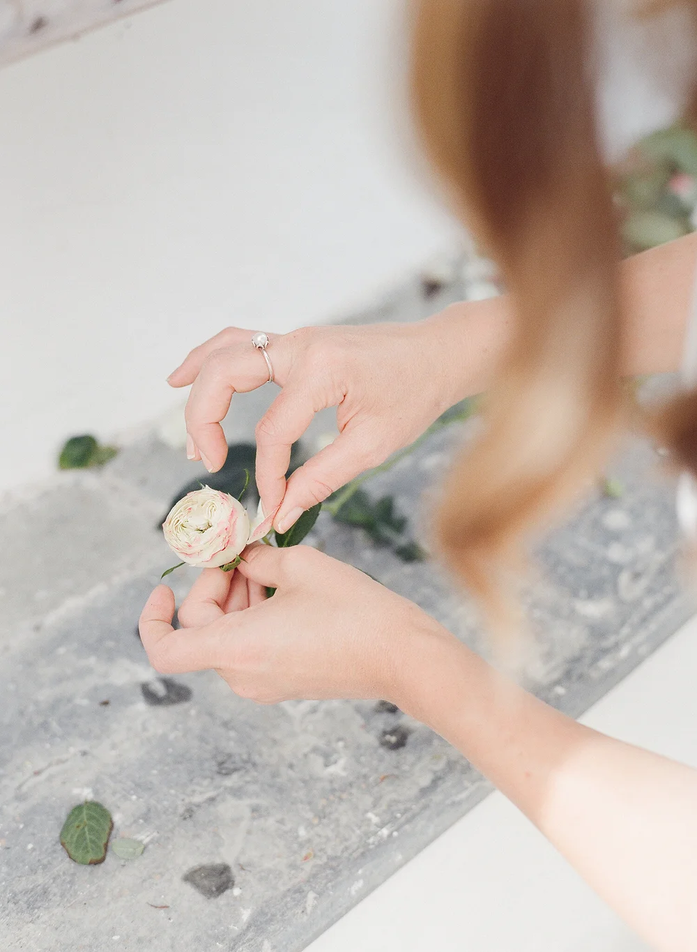 Video: 5 Tips for Working with Floral Glue