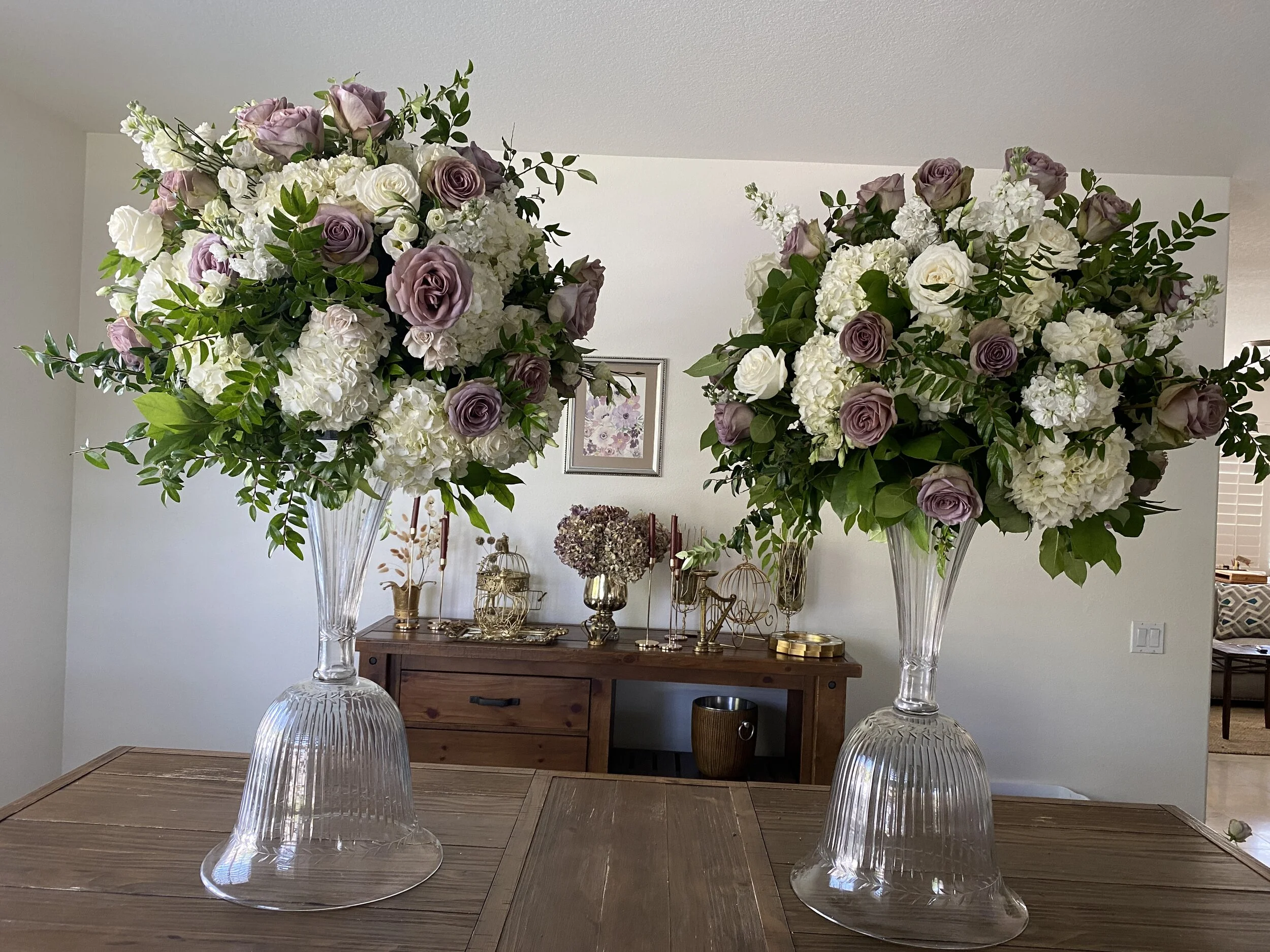 Gorgeous Wholesale Centerpiece Vases: Floral Designer Favorites