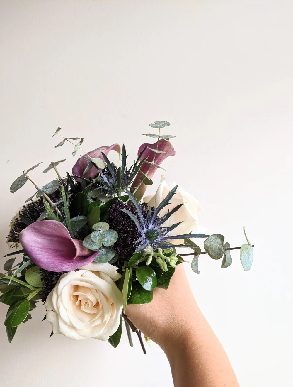 How to Invite Critique into Your Floral Designs Like an Artist