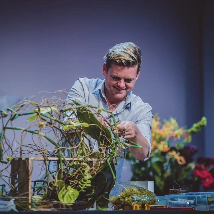 Celebrating a Love of Flowers with Derek Woodruff