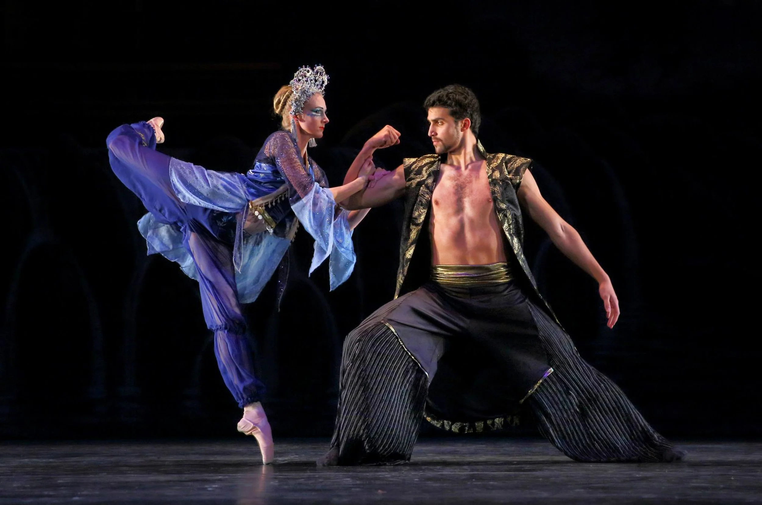 Touring/Booking — Ballet Fantastique