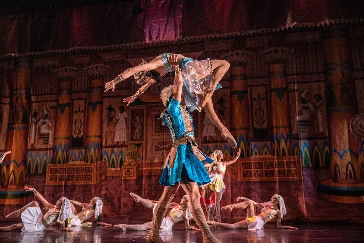 Touring/Booking — Ballet Fantastique