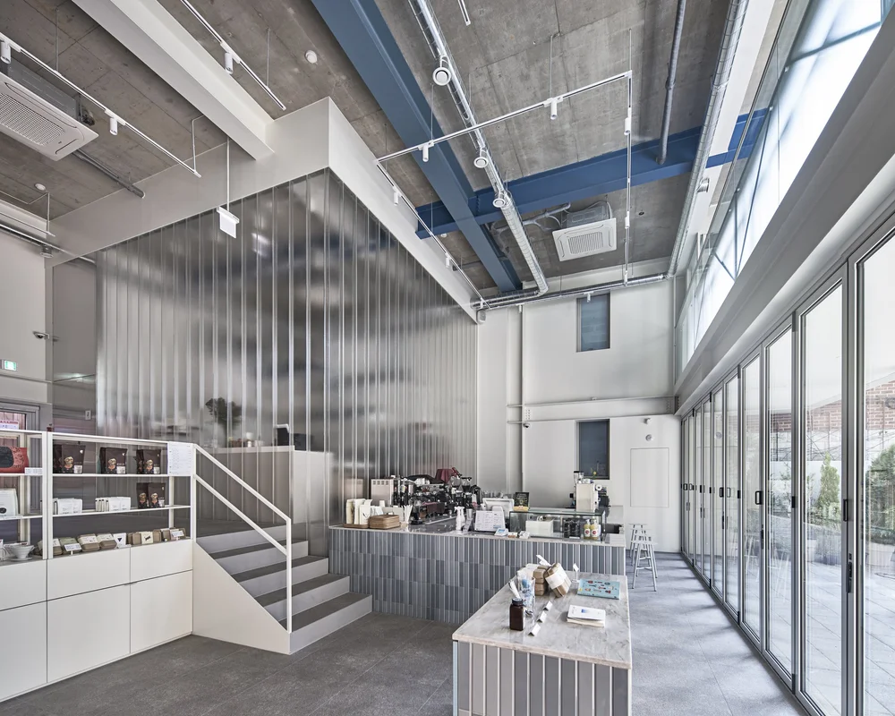 COMMERCIAL/PUBLIC — AKJ