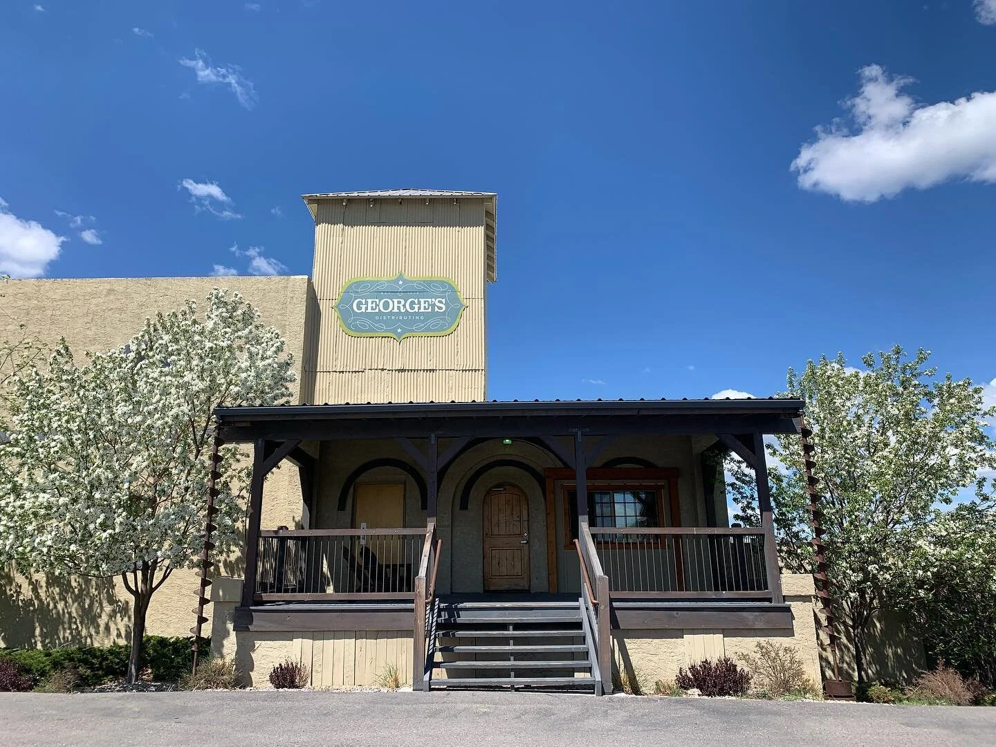 George's Distributing