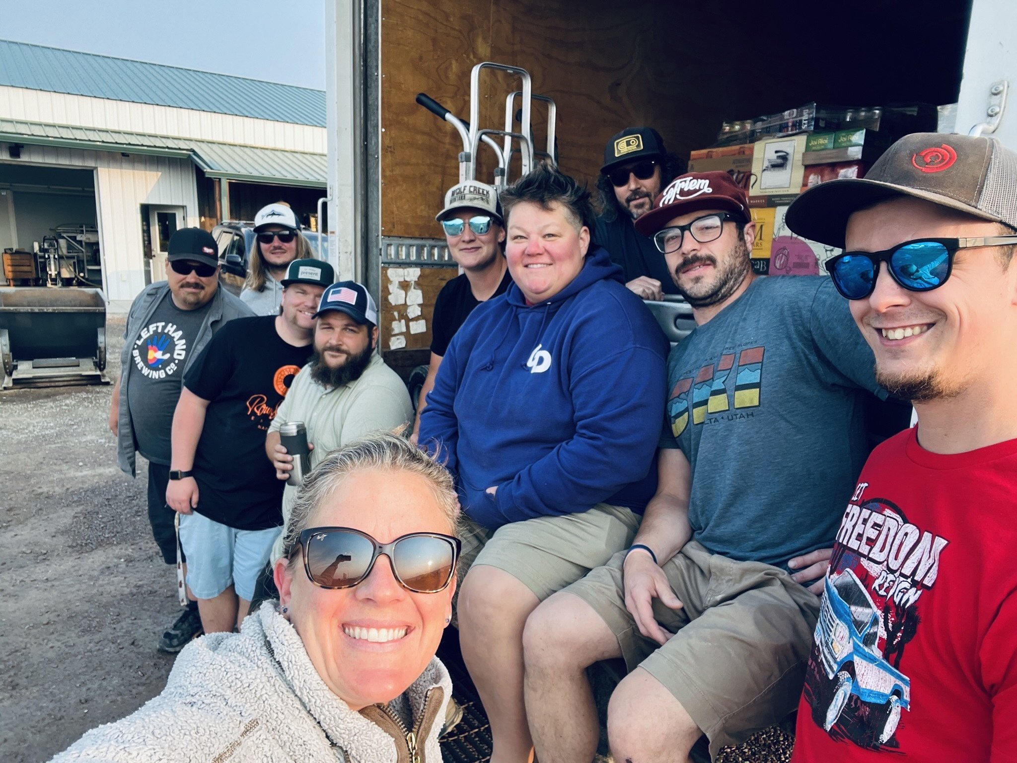 George's Distributing — About