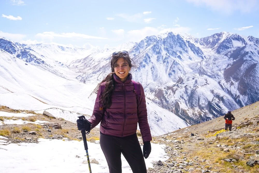 One of the best and easy hiking hairstyle, a ponytail!