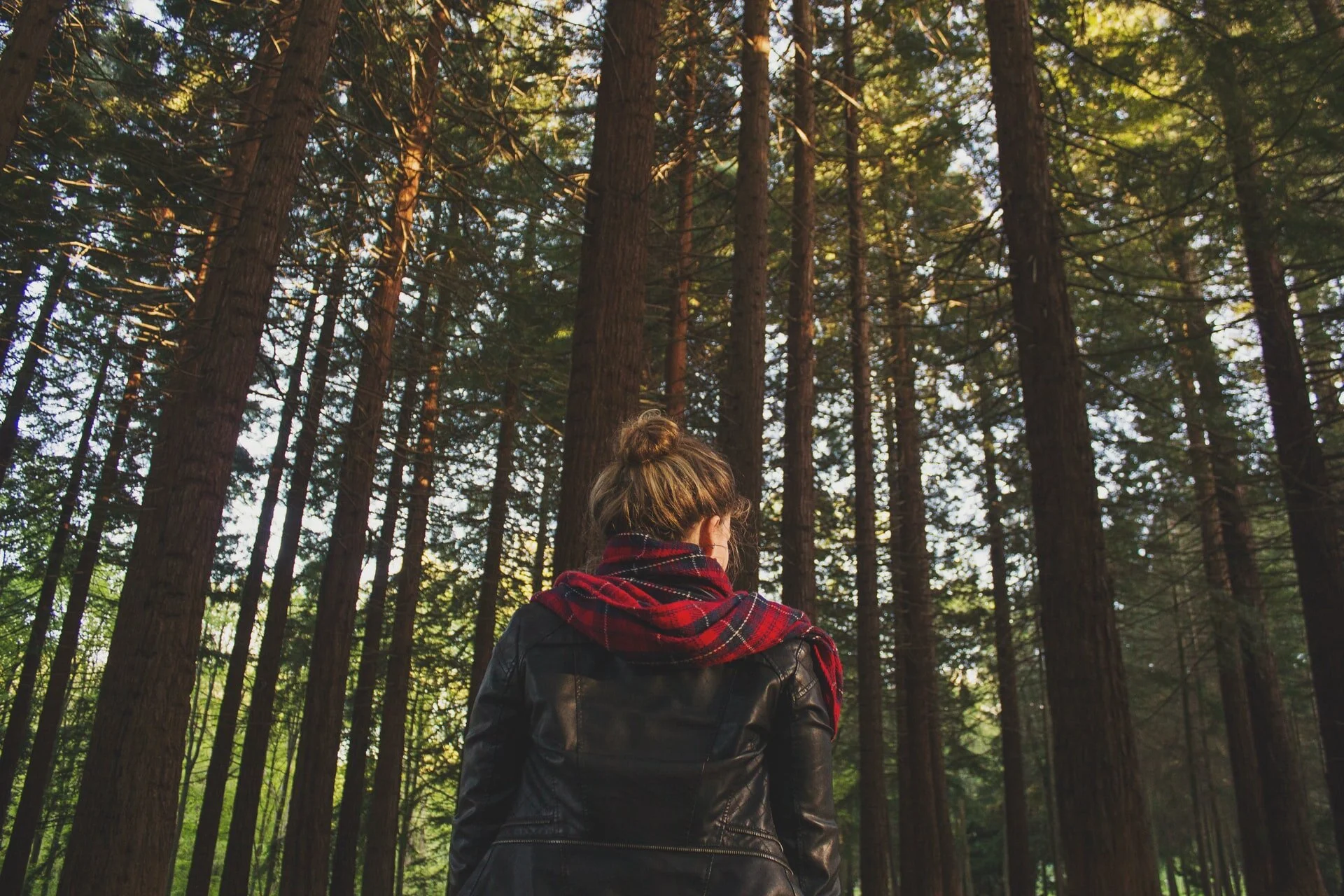6 Effortless Hiking Hairstyles For Outdoorsy Women — The Gone Goat