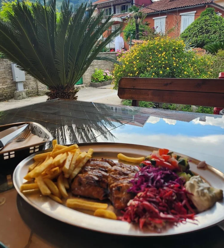 most affordable food in kotor — bbq tangja