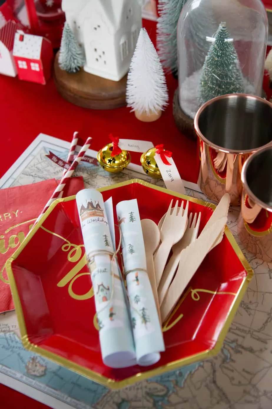 Christmas/Eve Table Decor — Bitsy Style