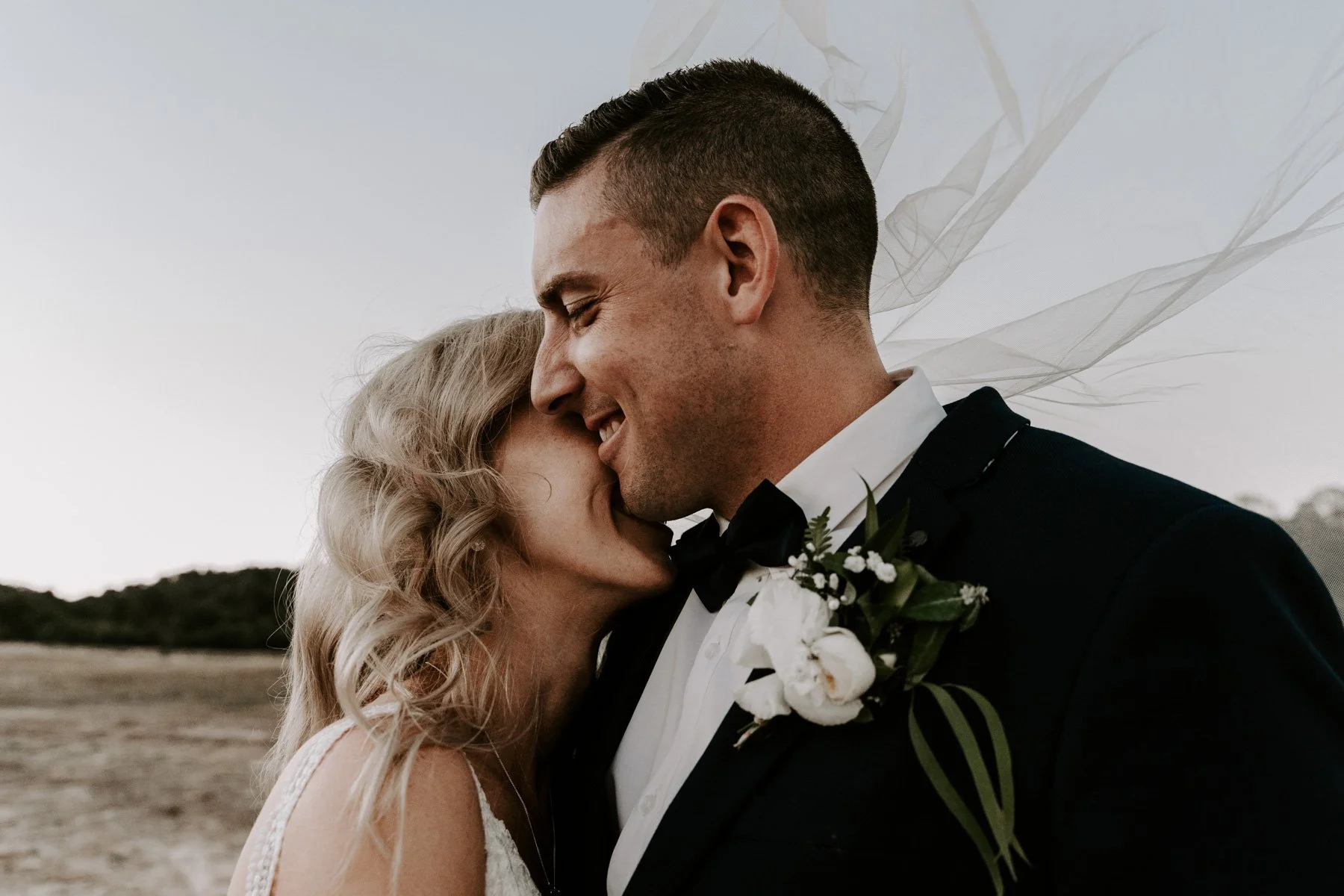 Weddings — Laura Alyce Bell Photography
