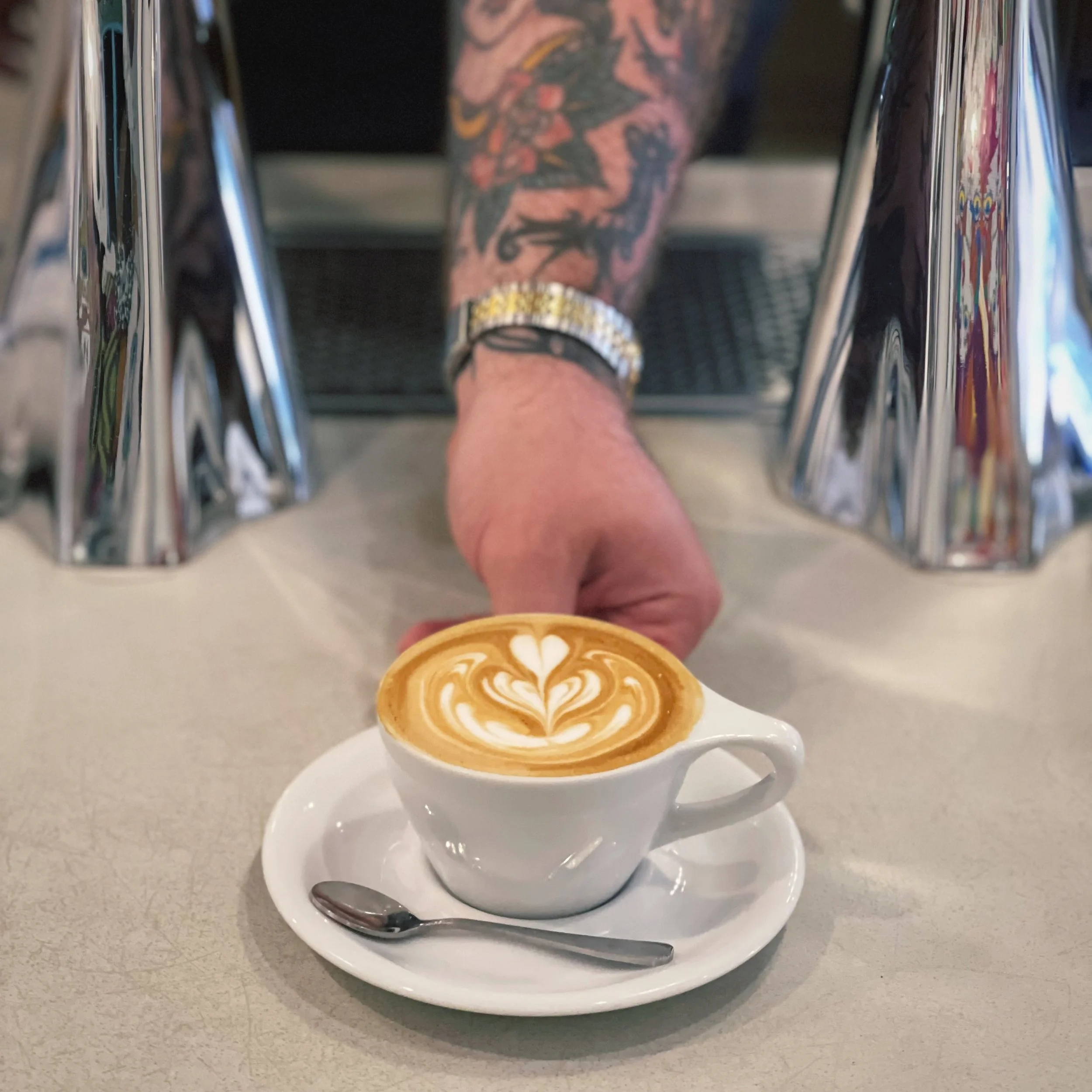 ARRIVISTE Coffee Roasters