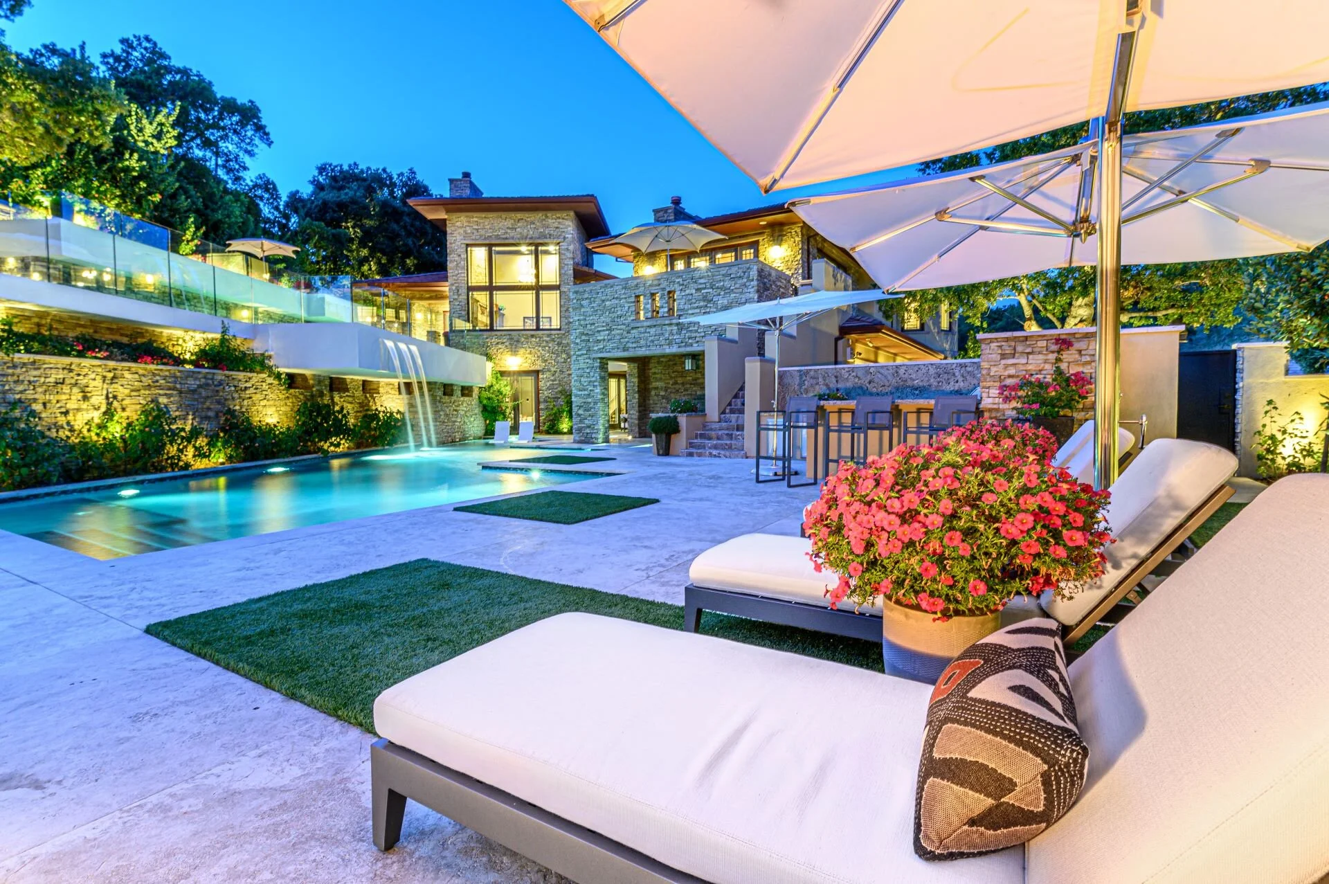 Drummond & Sons Pools