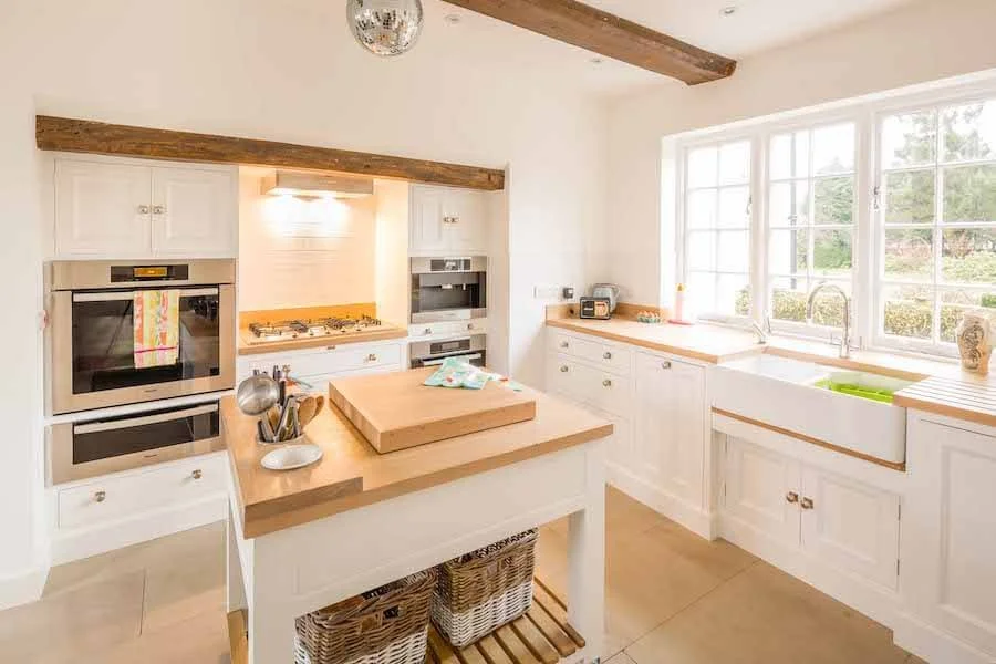 Handmade kitchens — Country Kitchens