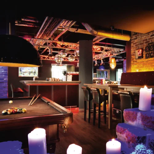 Pentahotel Reading — First Friday Club