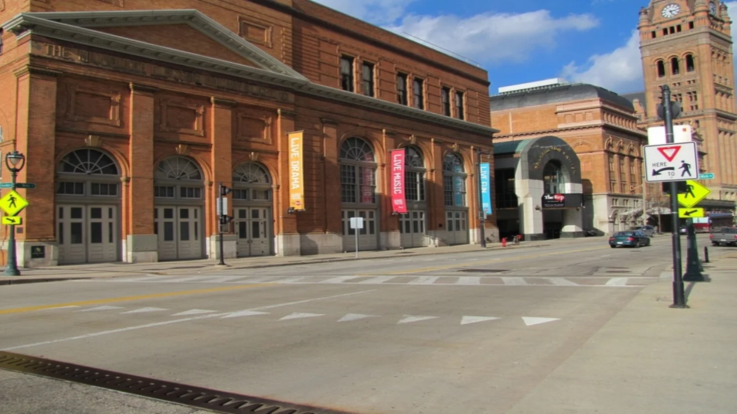 Neighborhood — Germania Apartments