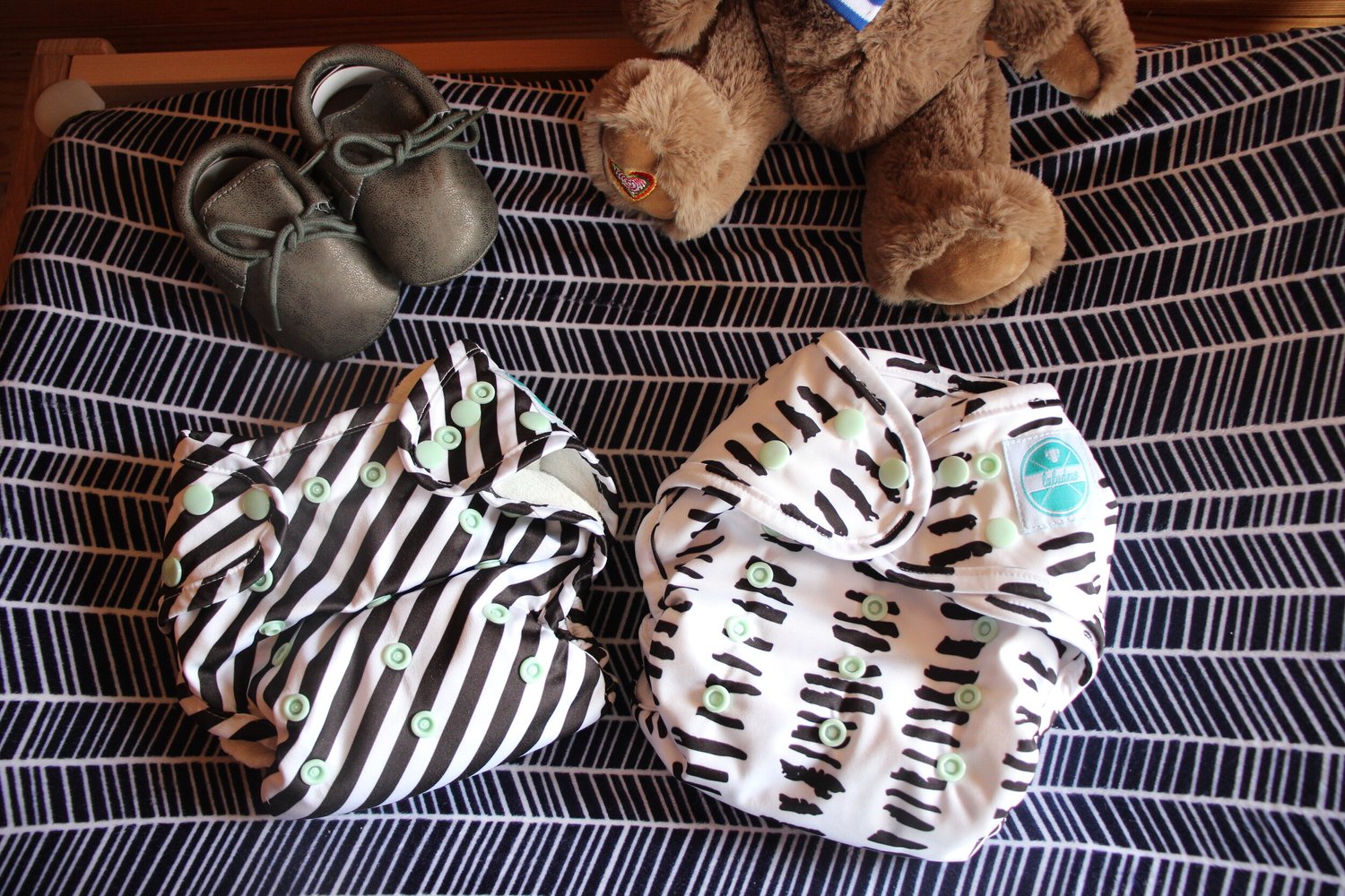 5 Really Cool Reasons to Cloth Diaper (and a Giveaway) — The Mushy Mom ...