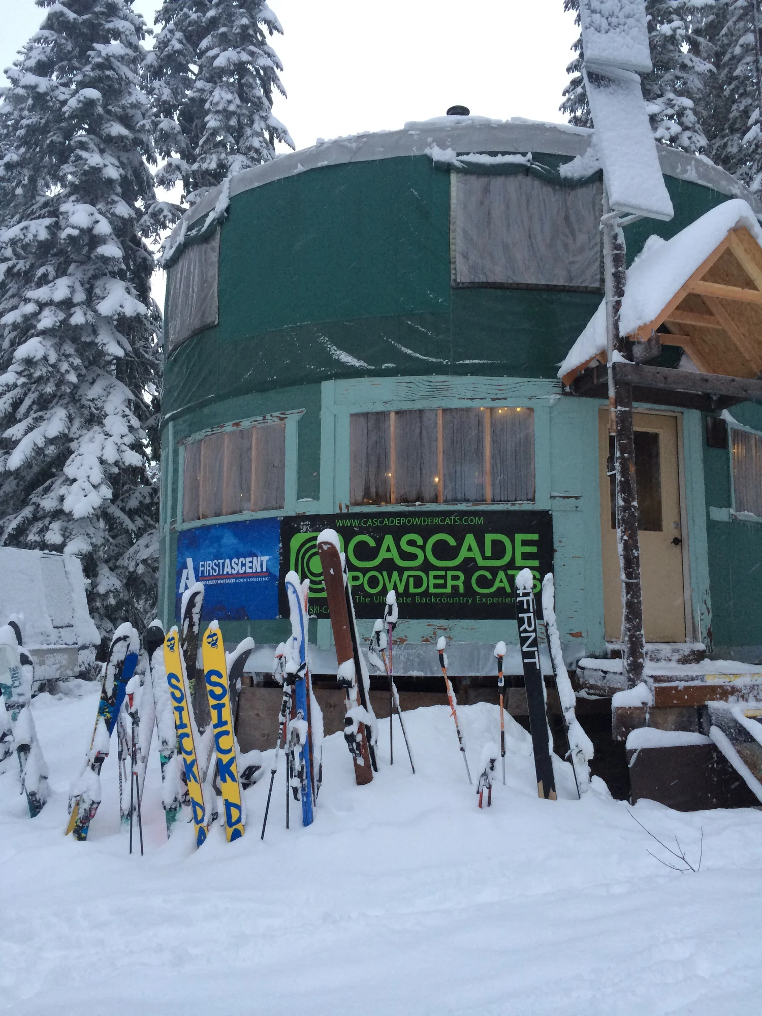Cascade Powder Guides - Cascade Powder Cats