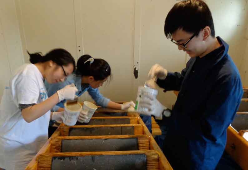 Volunteer — Lilac Preservation Project