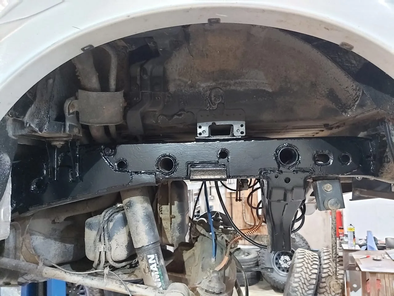 LAO Nissan Navara NP300 Recovery Points — Lifes Adventure Overland