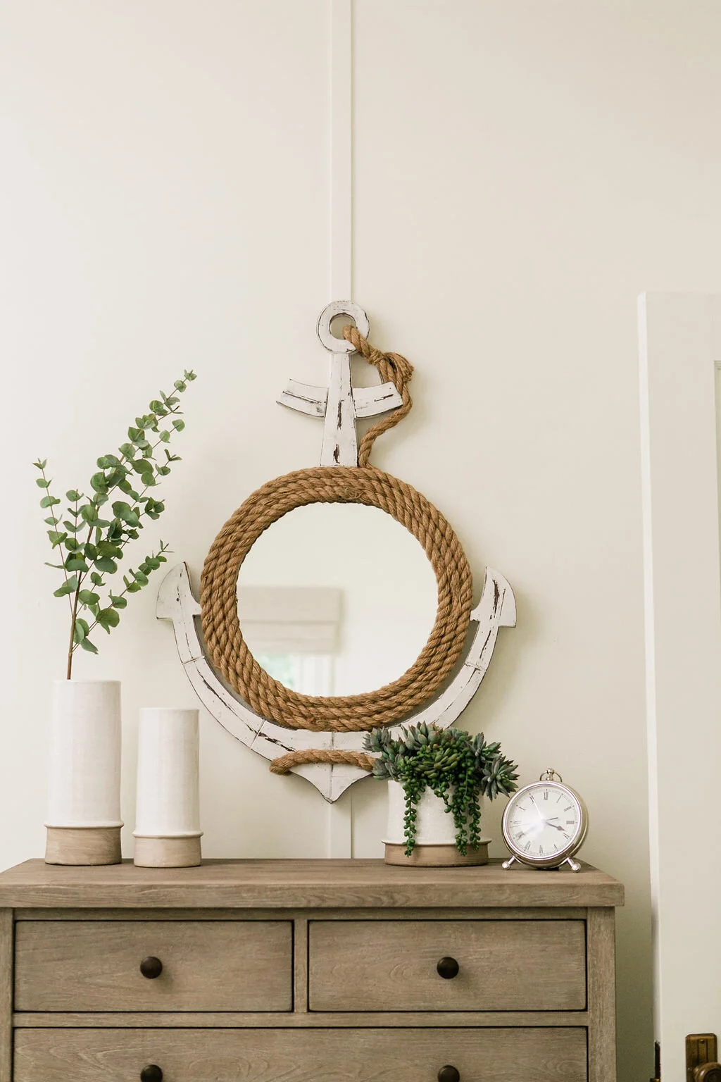 How High To Hang Pictures According To An Interior Designer