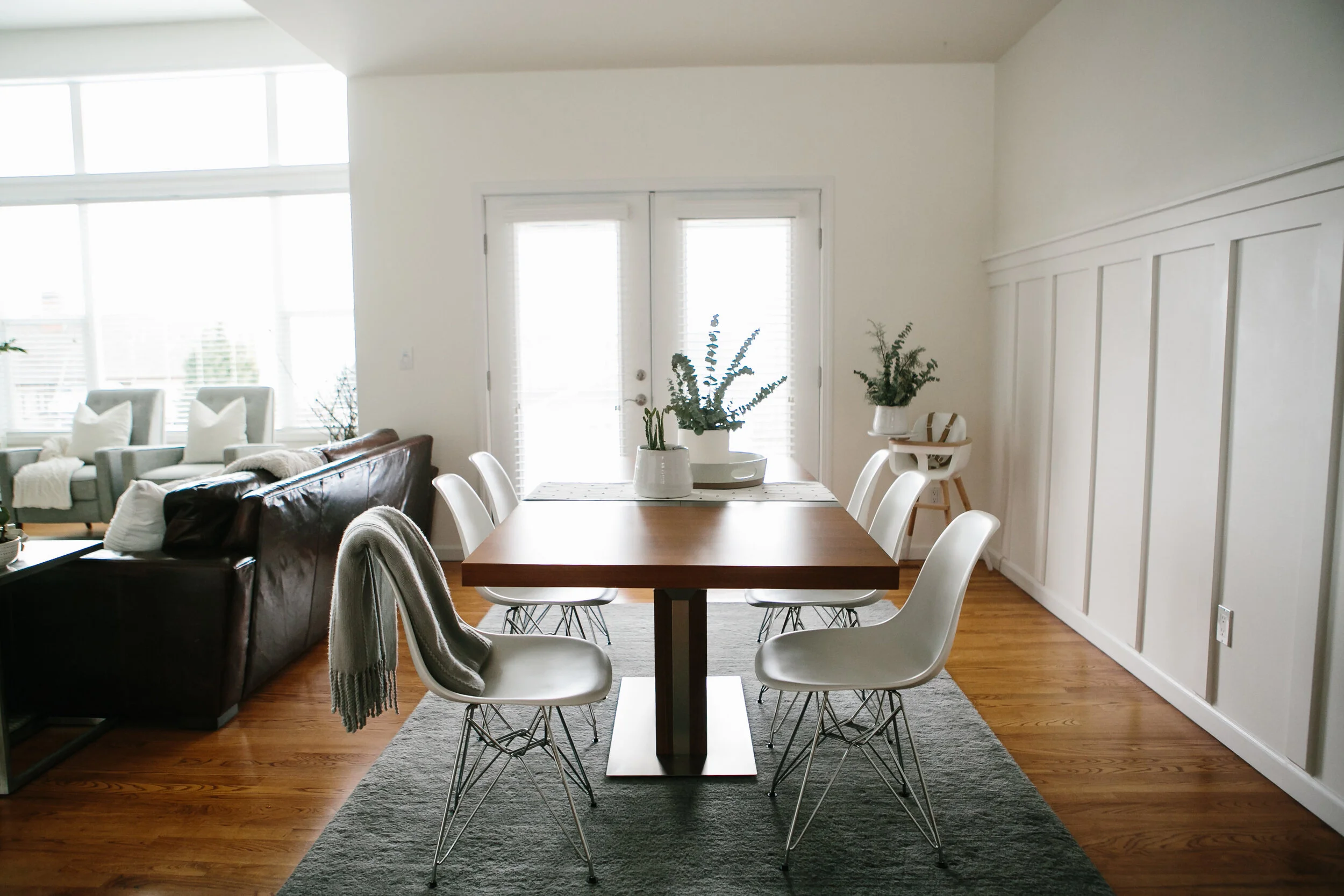 Top 5 Ways To Design A Blank Wall In Your Home