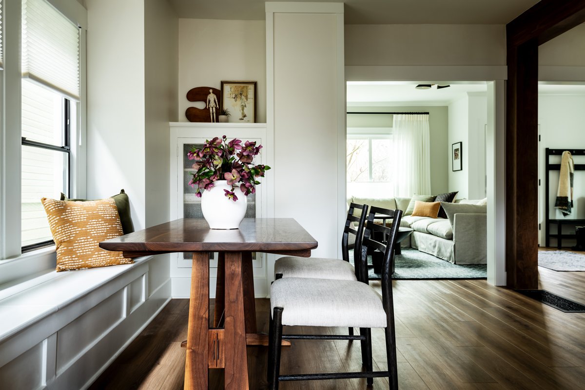 Mixing Wood Tones According To An Interior Designer
