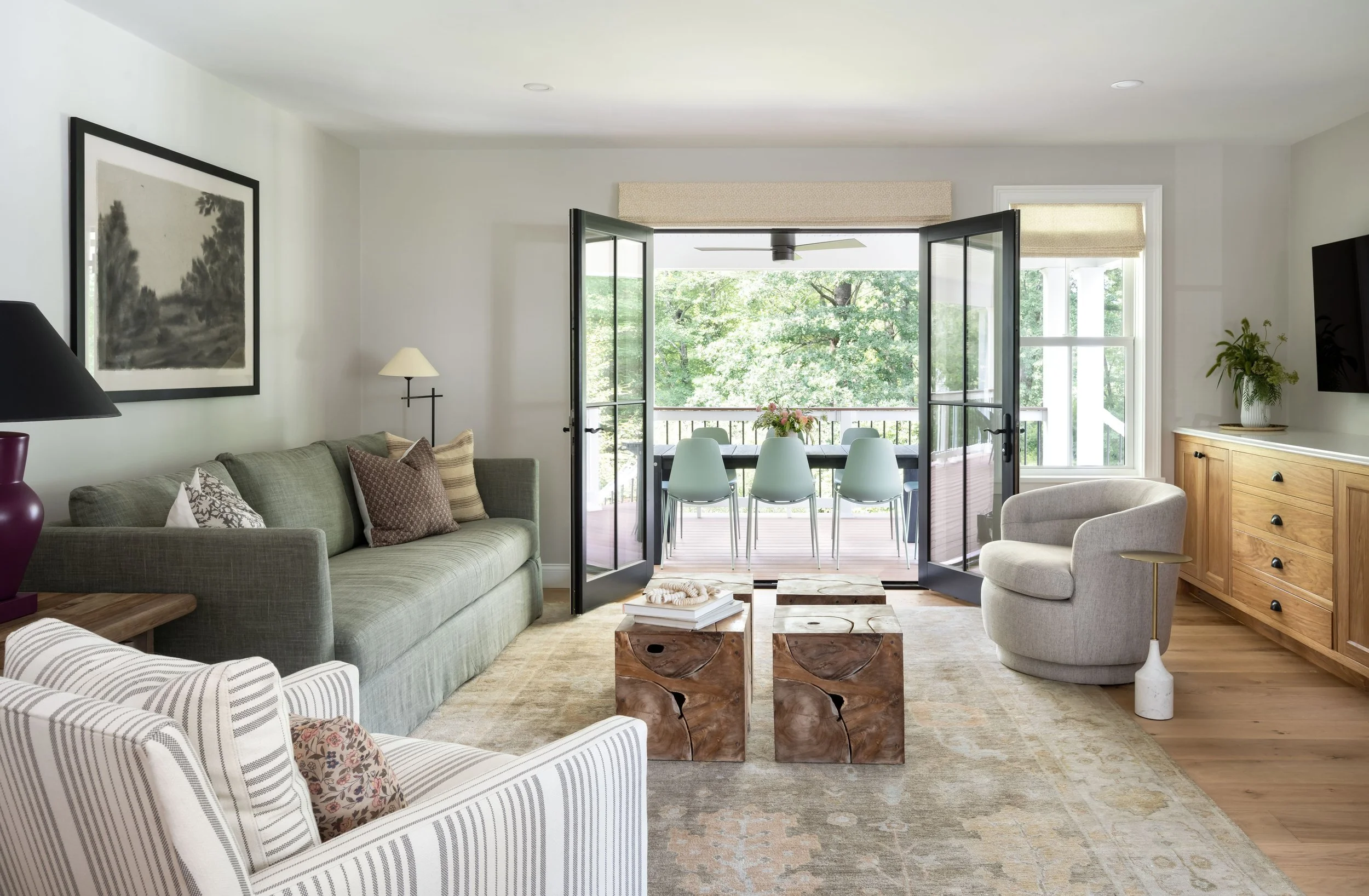 Services — Beige & Bleu