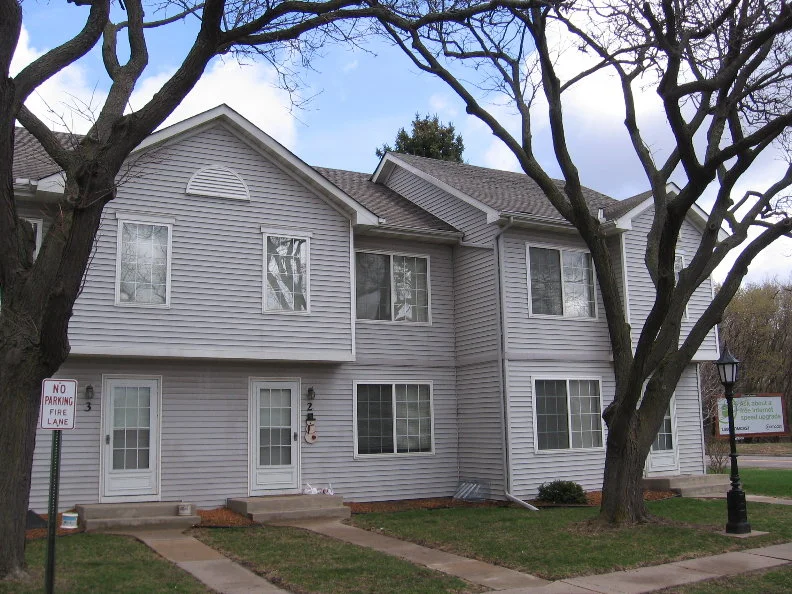 Roseville Townhomes — Northstar Properties of MN, Inc.