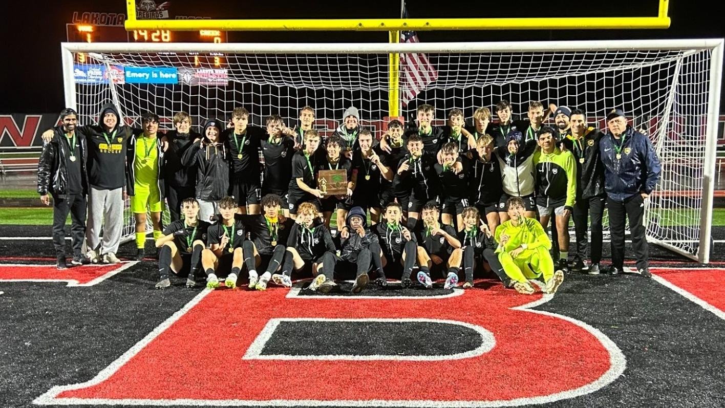 Moeller Soccer on the Road to Glory — The CRUSADER