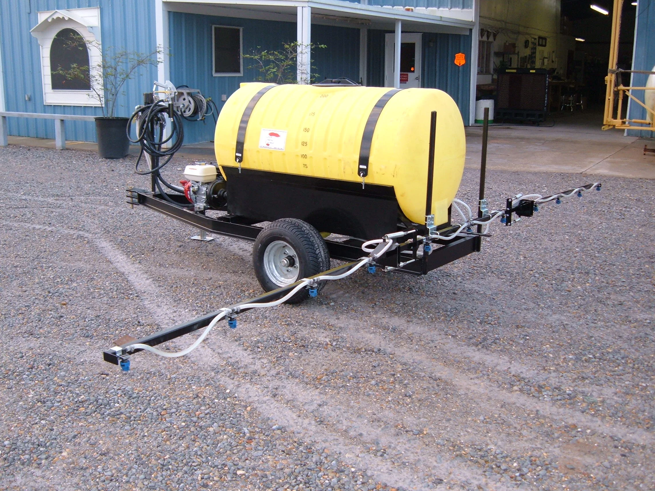 Nurse Trailers and Trailer Sprayers — Cajun Spraying Equipment