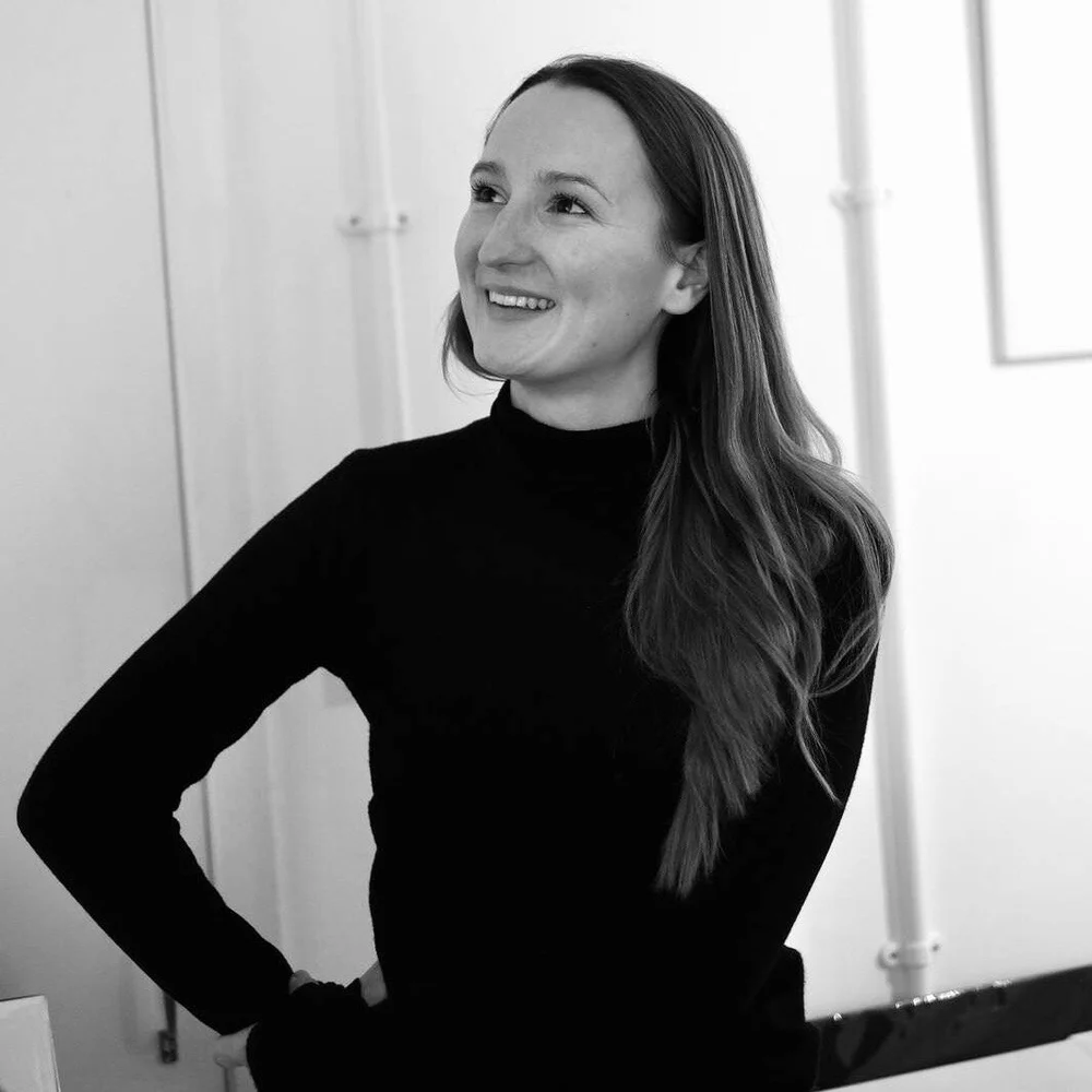 Information About The Artist — Minty Sainsbury