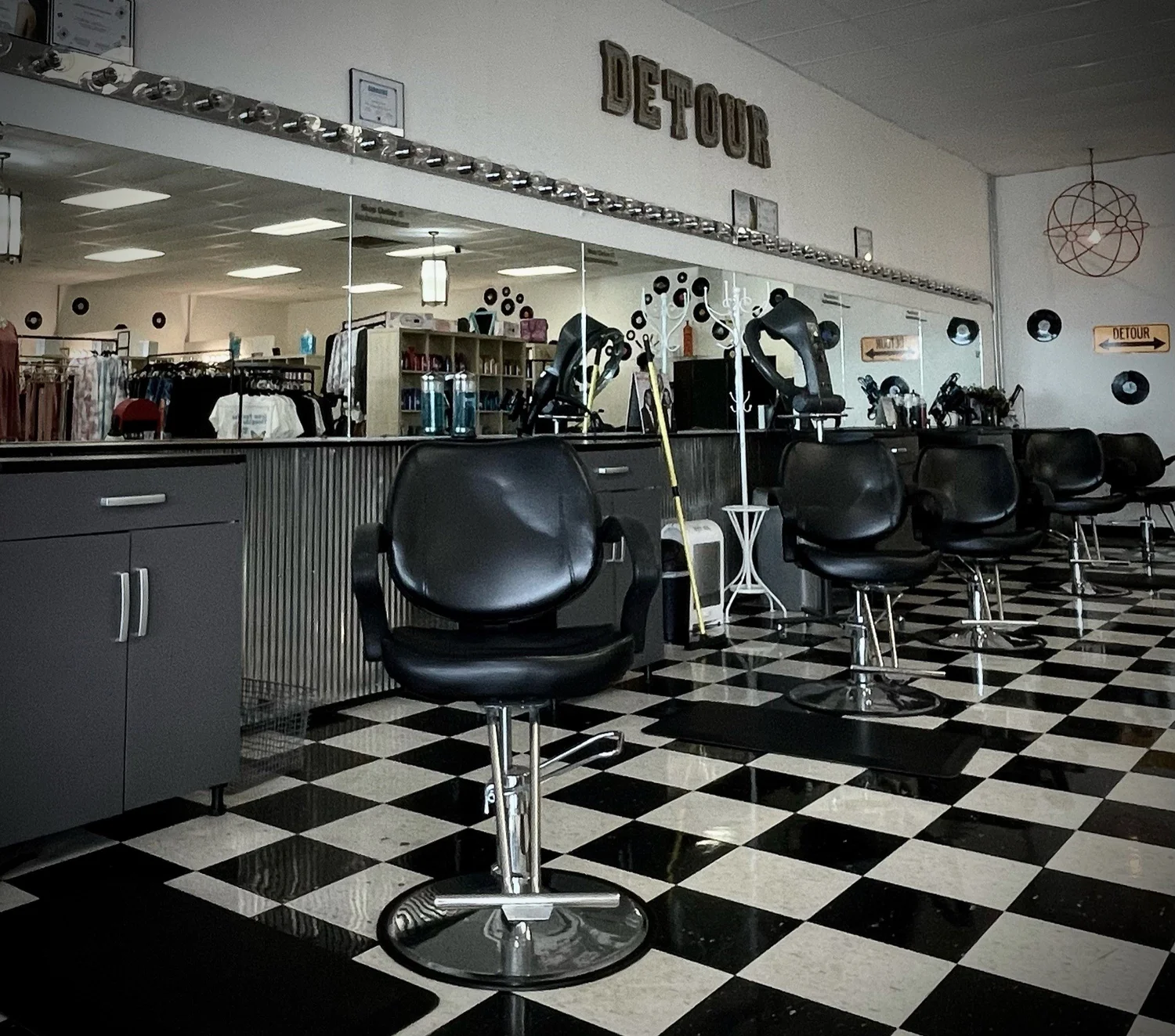 Detour Salon | Awaken Spa