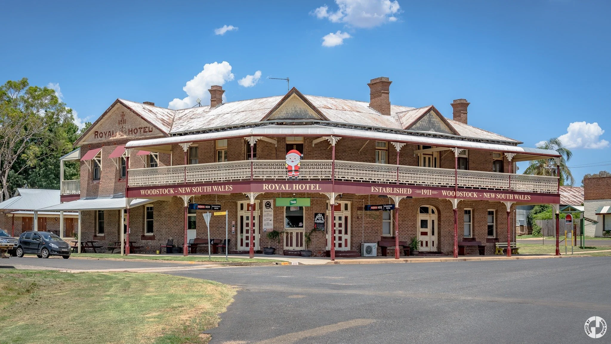 Woodstock Hotel — Visit Cowra