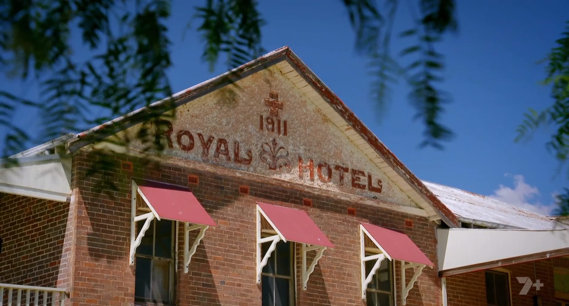 Woodstock Hotel — Visit Cowra