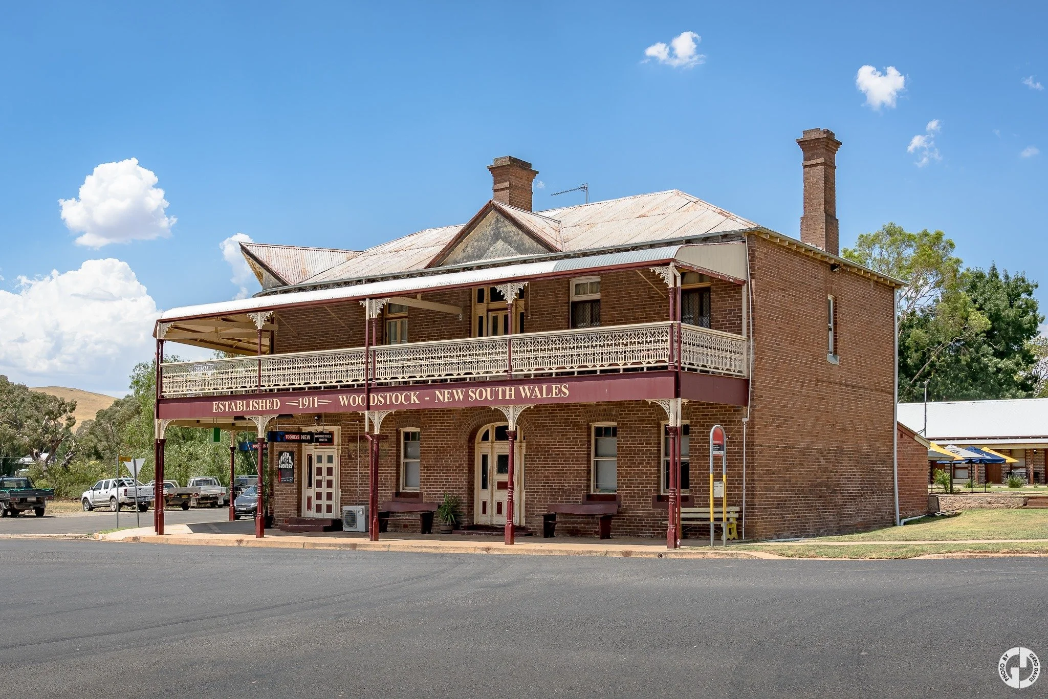 Woodstock Hotel — Visit Cowra