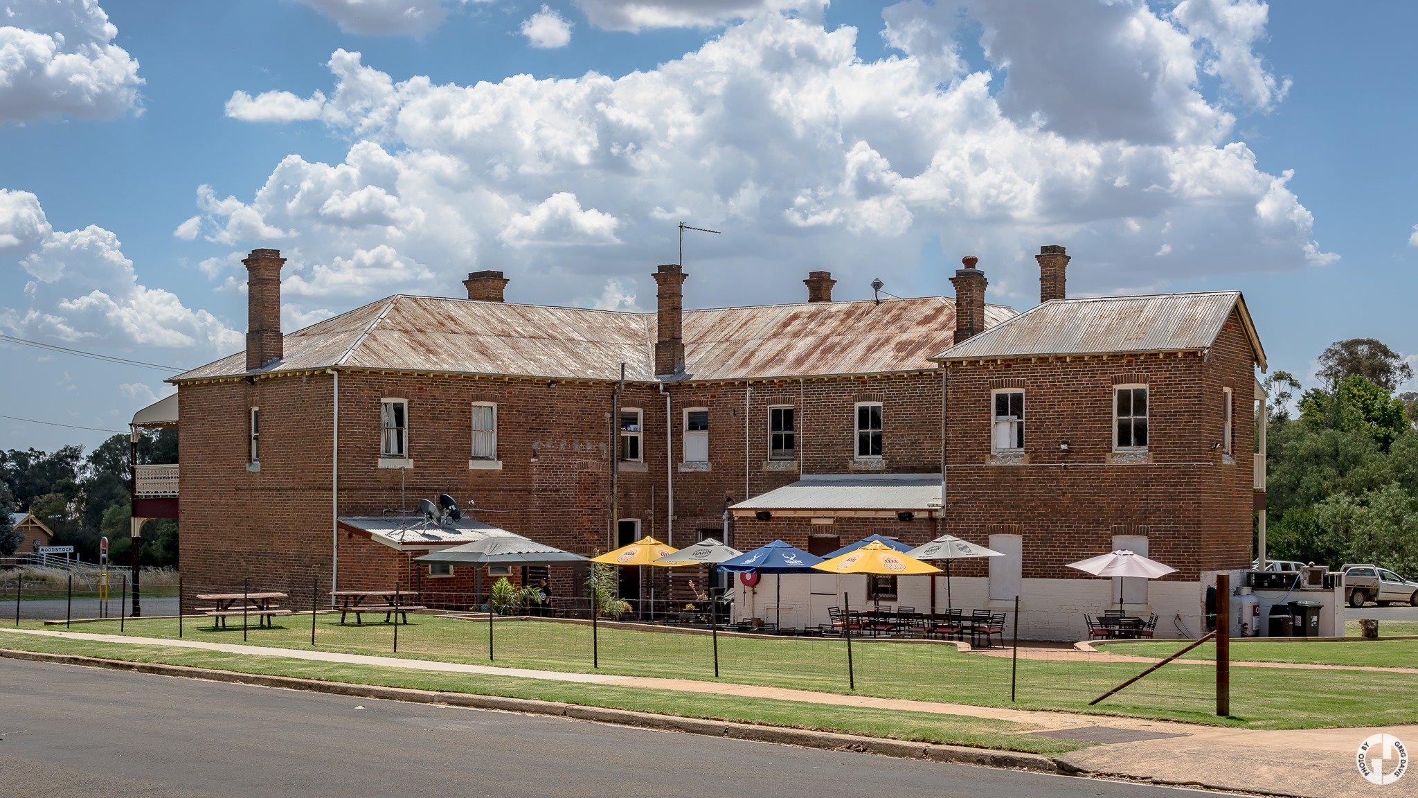 Woodstock Hotel — Visit Cowra